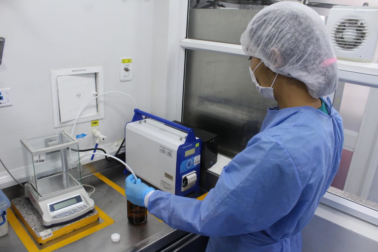 Laboratorio de microbiología industrial y de pruebas microbiológicas